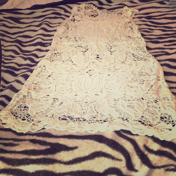 Solitaire | Dresses | Solitaire Dress Beautiful Design Comes With Slip ...